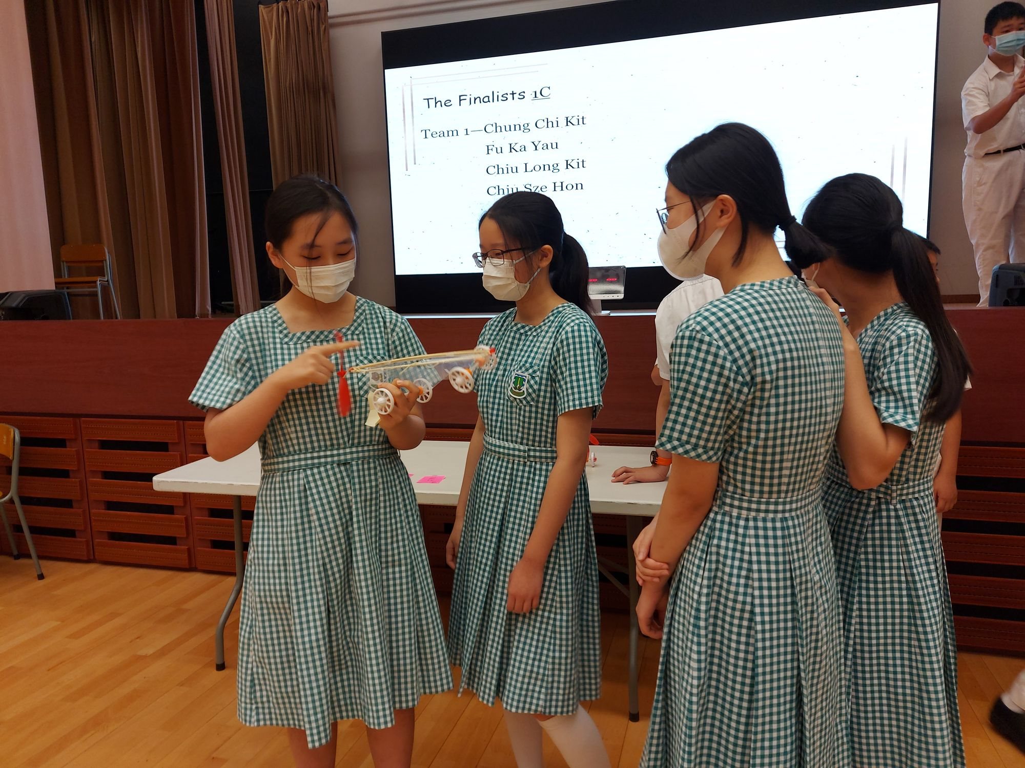 STEM Project Competition + Science Talk